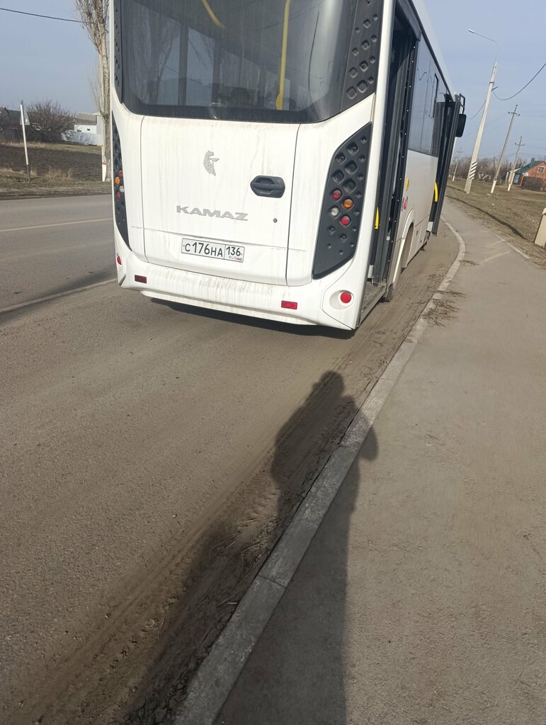 Otobüs park yerleri Новоусманская транспортная компания, Voronejskaya oblastı, foto