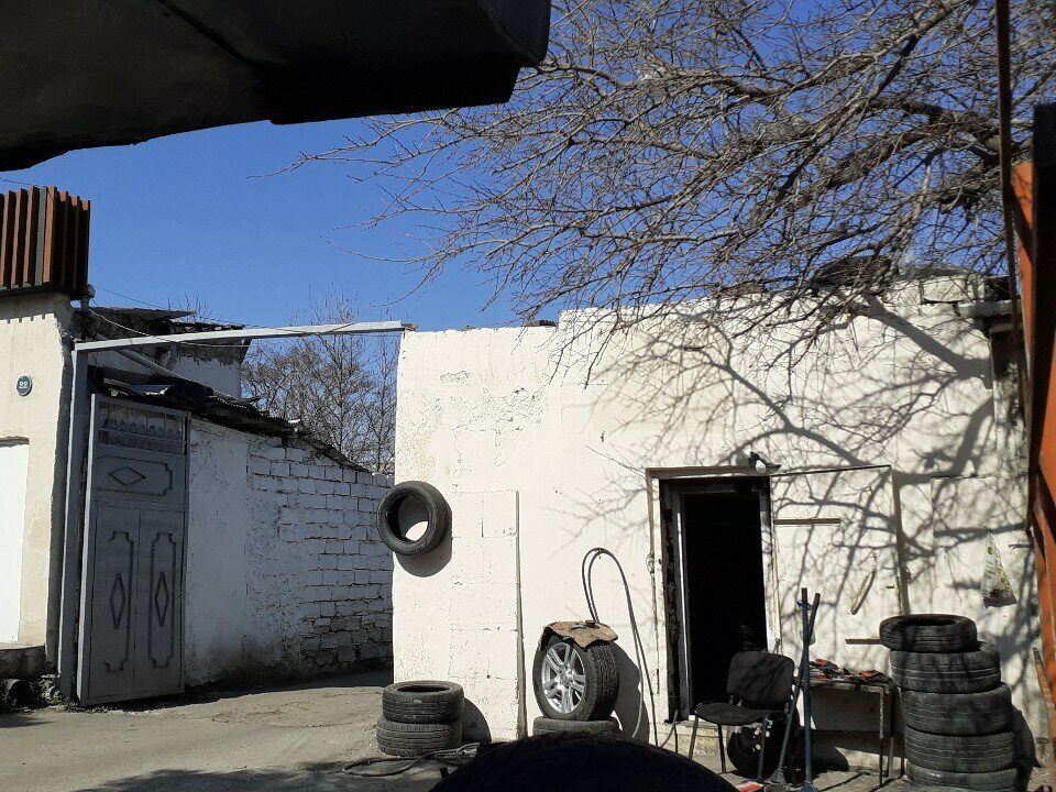 Yapı mağazası Yag deyishme, Bakü, foto