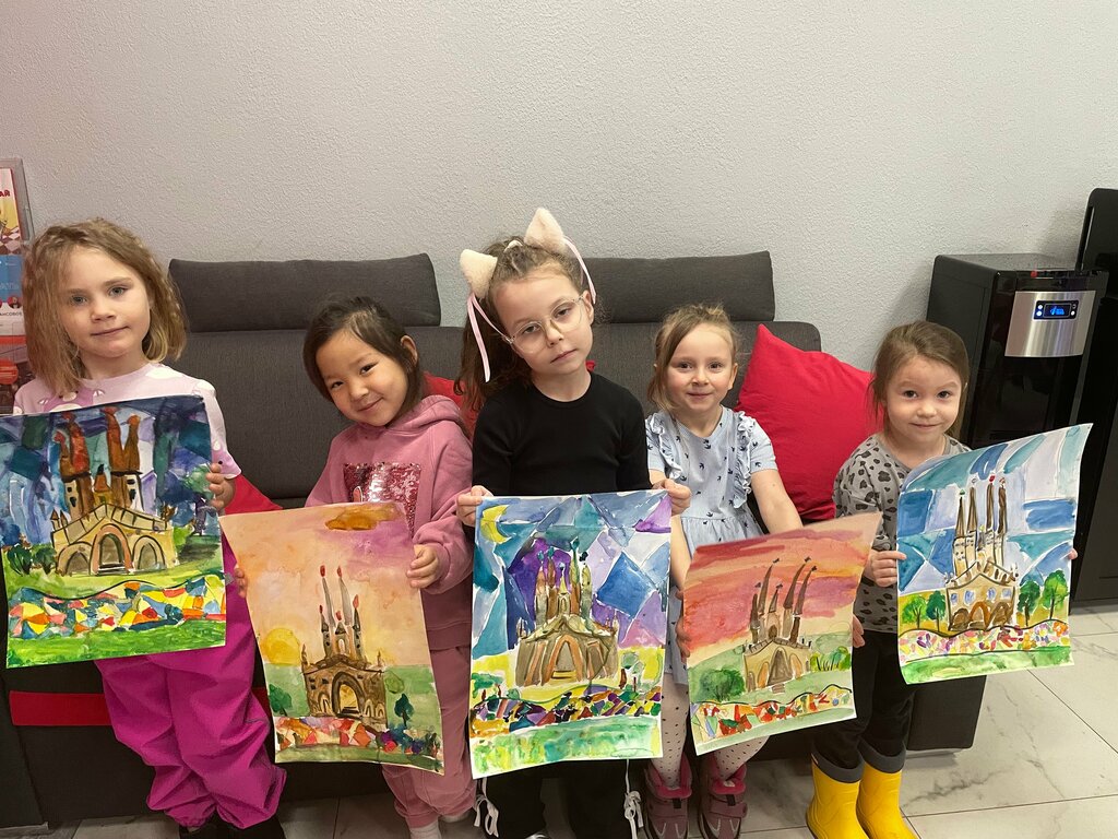 Sanat okulları Nadin’s art Студия рисования, Saint‑Petersburg, foto
