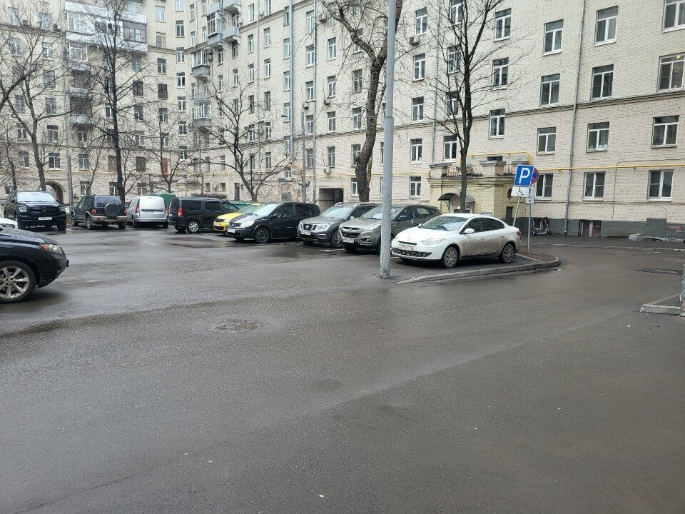 Avukatlar Эксиора, Moskova, foto