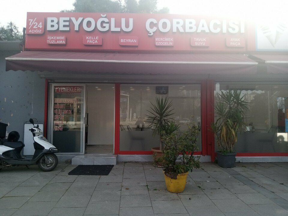 Cep telefonu ve aksesuarları satış mağazaları Ünver İletişim, İstanbul, foto