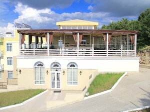 Gorki (Yablonevaya ulitsa No:5, selo Supsekh, Russian Federation), restoran