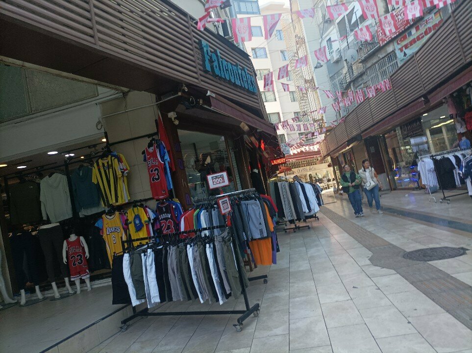 Giyim mağazası Falconteks, Antalya, foto