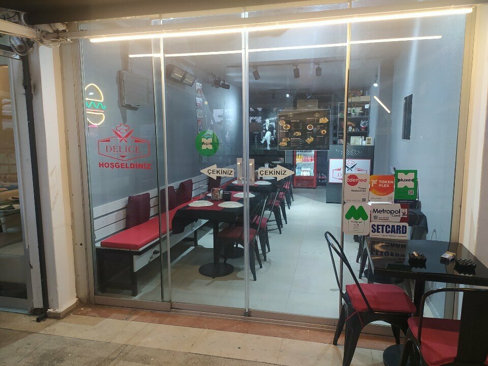 Restoran Delice Kebap & Burger, İstanbul, foto