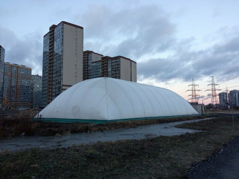 Spor okulları Smena, Murino, foto