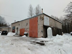Лидер (Leningrad Region, Slantsy), otomobil servisi  Slantsy'den