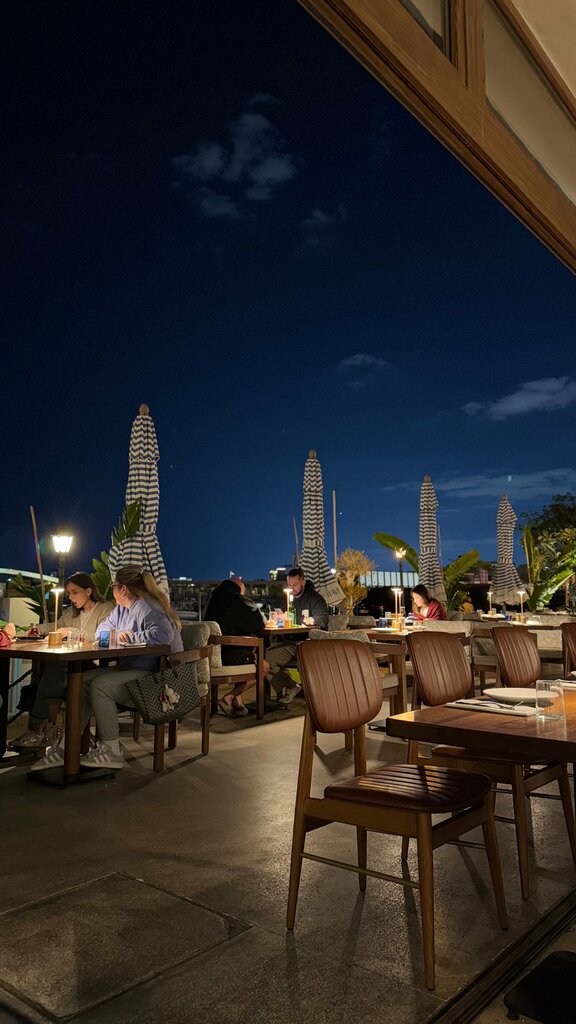 Restoran Bordo Mavi Balık, Dubai, foto