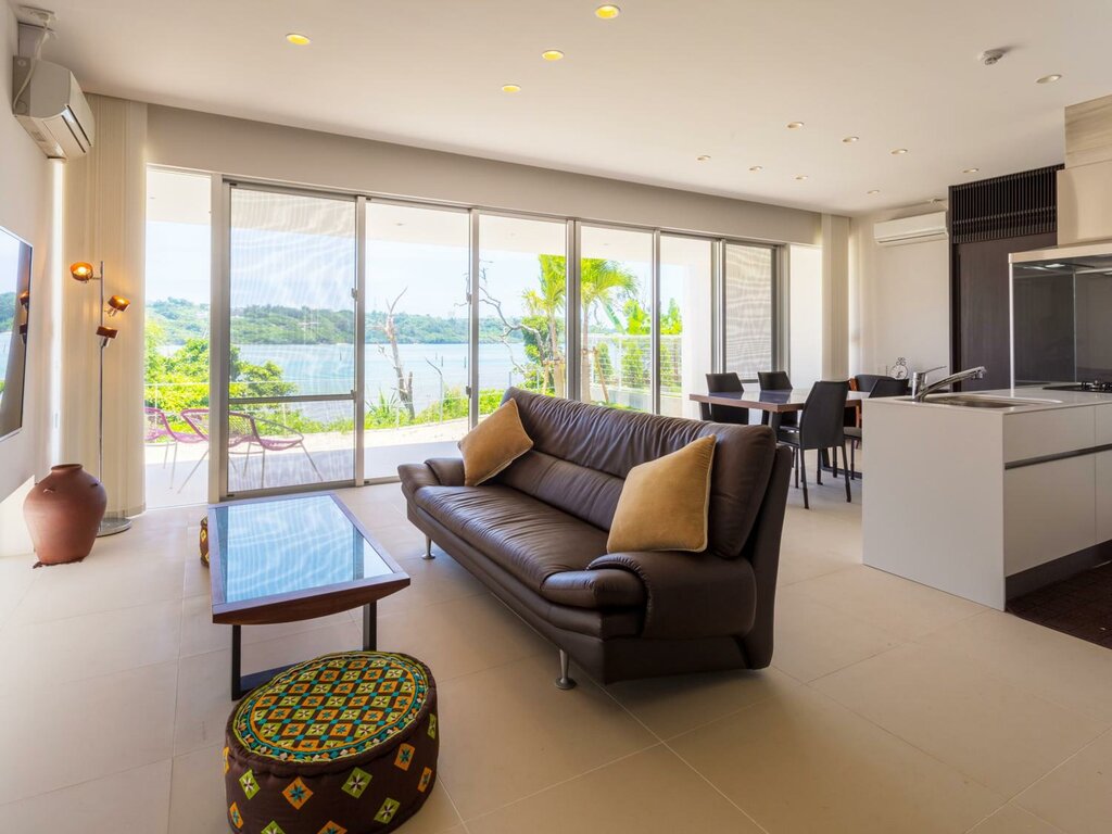 Otel Kariyushi Condominium Resort Onna Maeda Base, , foto