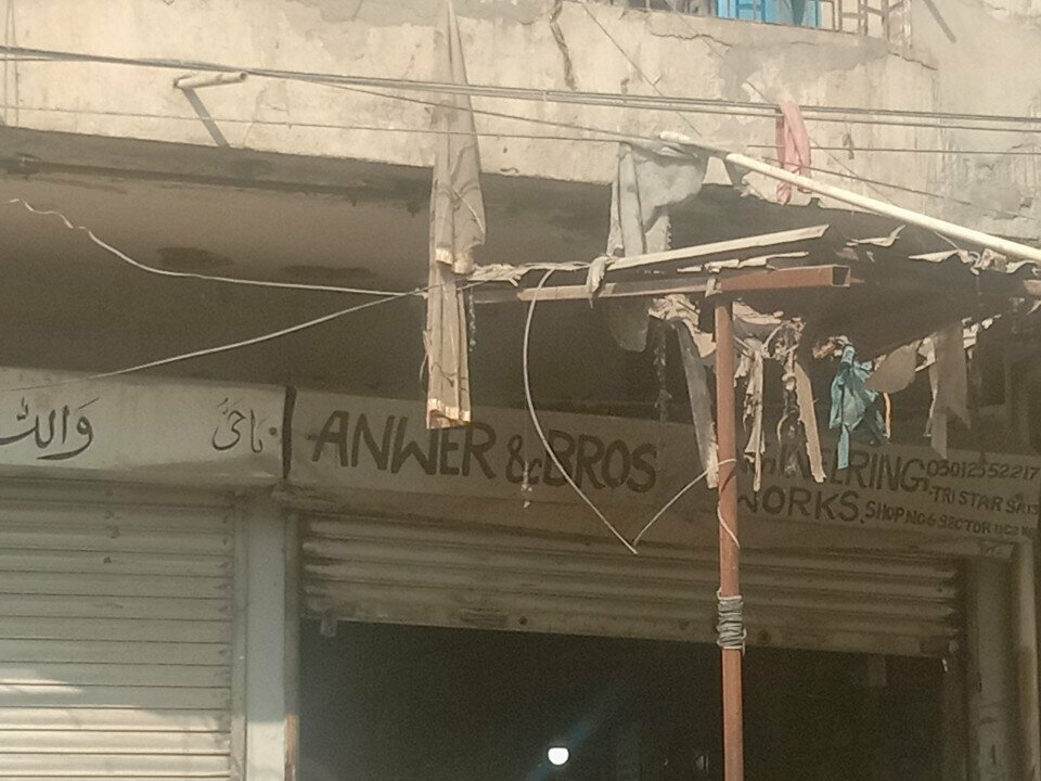 Mühendislik firmaları Anwar, Karaçi, foto