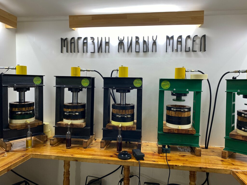 Market Live oils store, Saint‑Petersburg, foto