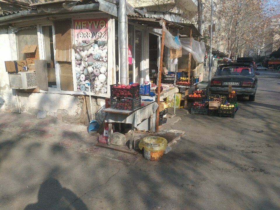 Manavlar Meyvə-Tərəvəz, Bakü, foto