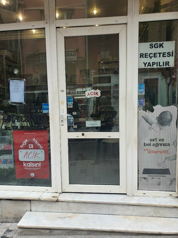 Eczaneler Gül Eczanesi, İstanbul, foto