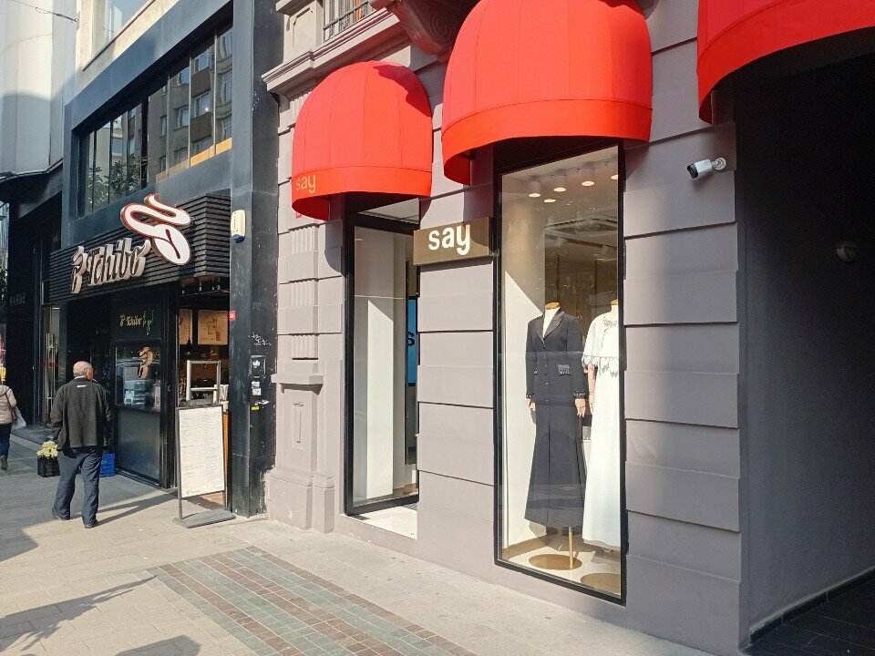 Giyim mağazası Say, İstanbul, foto