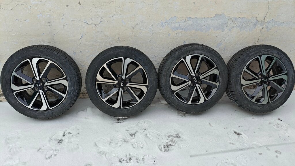 Oto lastik tamiri 5 Zvezd, Öskemen (Ust‑Kamenogorsk), foto