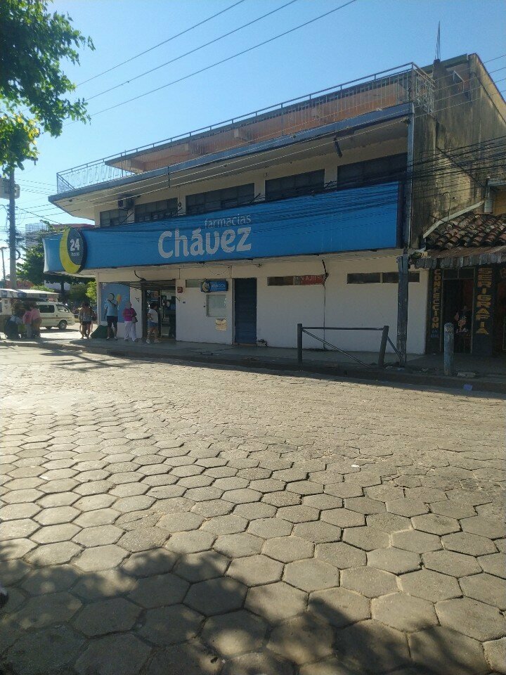 Eczaneler Farmacia Chavez, Santa‑Krus, foto