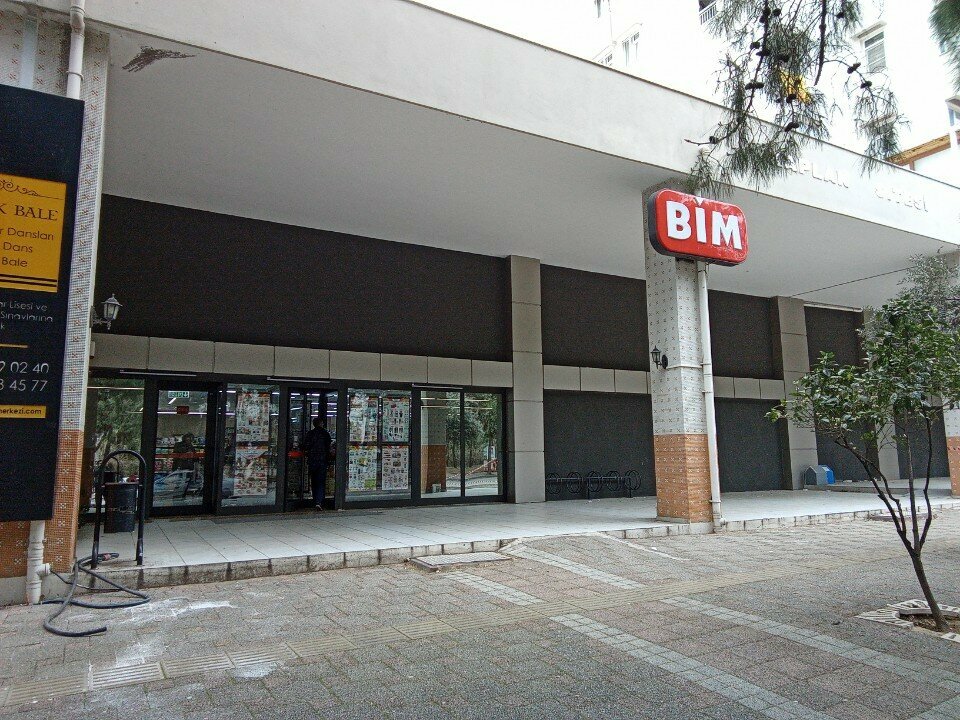 Süpermarket Bim, Antalya, foto