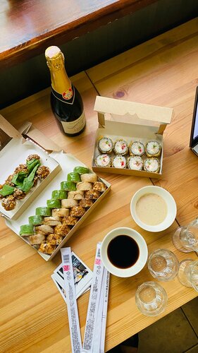 Hazır yemek teslim servisleri Sushilogoysk, Logoysk, foto