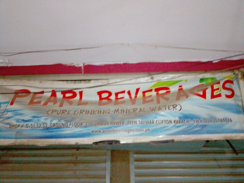 Su satışı Pearl Beverages, Karaçi, foto