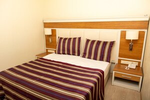 Pegasos Royal Hotel - All Inclusive (Antalya, Alanya, İncekum Mah., Dr. Ülkü Güney Blv., 17/1), otel  Alanya'dan