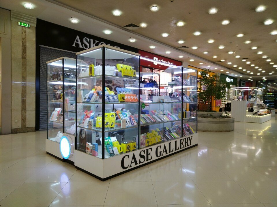 Cep telefonu aksesuarları Case Gallery, Moskova, foto