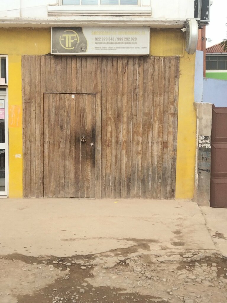 Avukatlar Tf Sociedade de Advogados, Loanda, foto