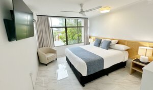 The Reef Retreat Townhouses (Queensland, City of Cairns, Palm Cove), otel