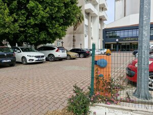 Falez Uygulama Oteli Arka Otopark (Antalya, Muratpaşa, Altındağ Mah., Teoman Paşa Cad., 128), otel  Antalya'dan