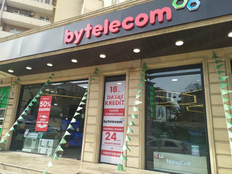 Bilgisayar aksesuarları ByTelecom, Bakü, foto