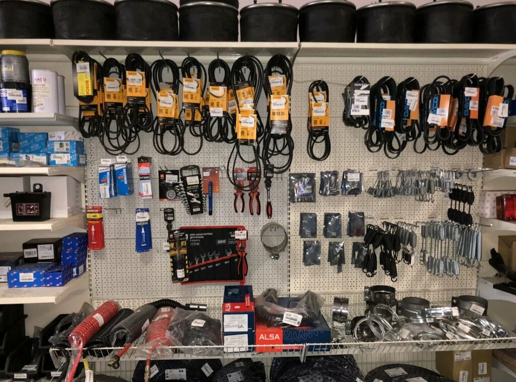 Otomobil yedek parçaları Евро Трак, Bezheck, foto