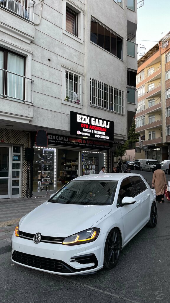 Oto aksesuarları Bzn Garaj, İstanbul, foto