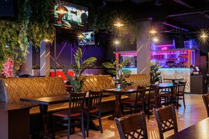 Sytiy Gost (Moscow, Sofyi Kovalevskoy Street, 2), cafe  Moskova'dan