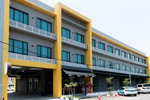 O&g Hotel Parit Buntar (Negeri Sembilan, Jalan Labu), otel