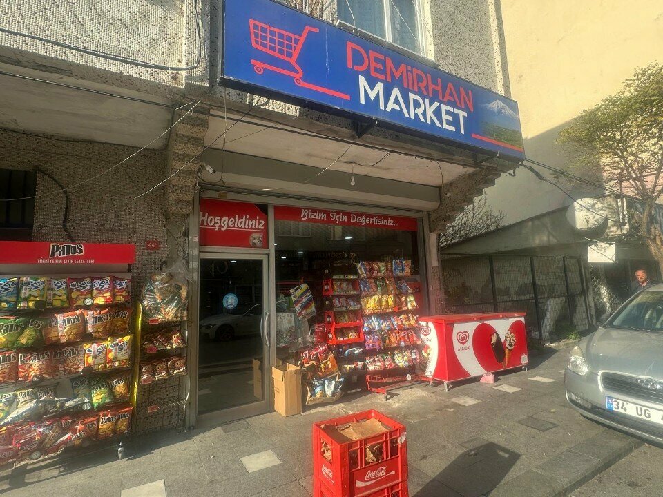 Market Demirhan, İstanbul, foto