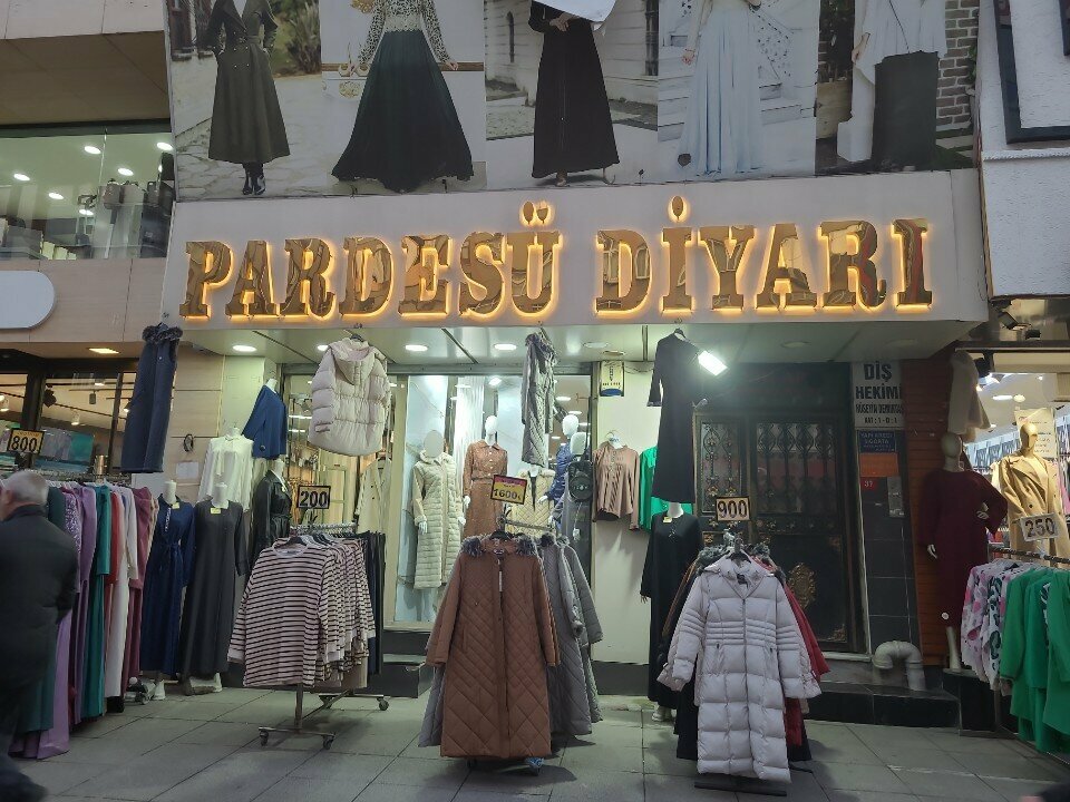 Ayakkabı mağazaları Gez Ayakkabı İstanbul Esenler, İstanbul, foto