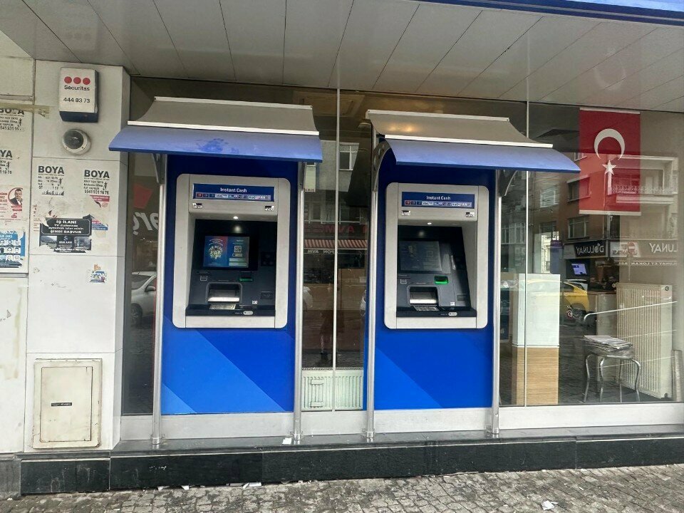 ATM'ler Yapı Kredi, İstanbul, foto
