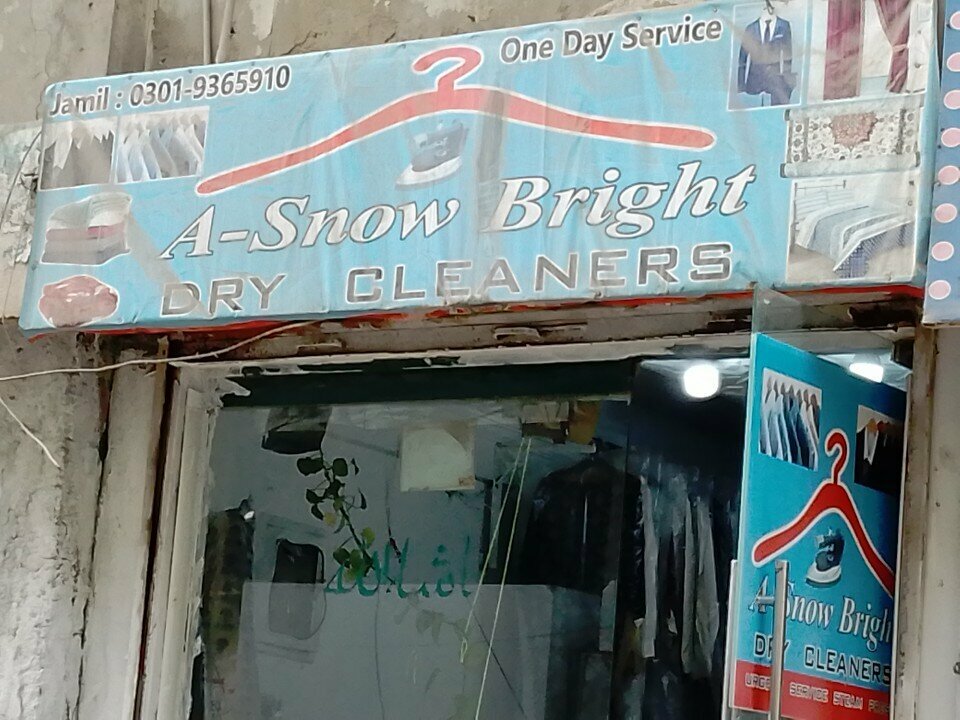 Kuru temizlemeciler A snow Bright, Karaçi, foto