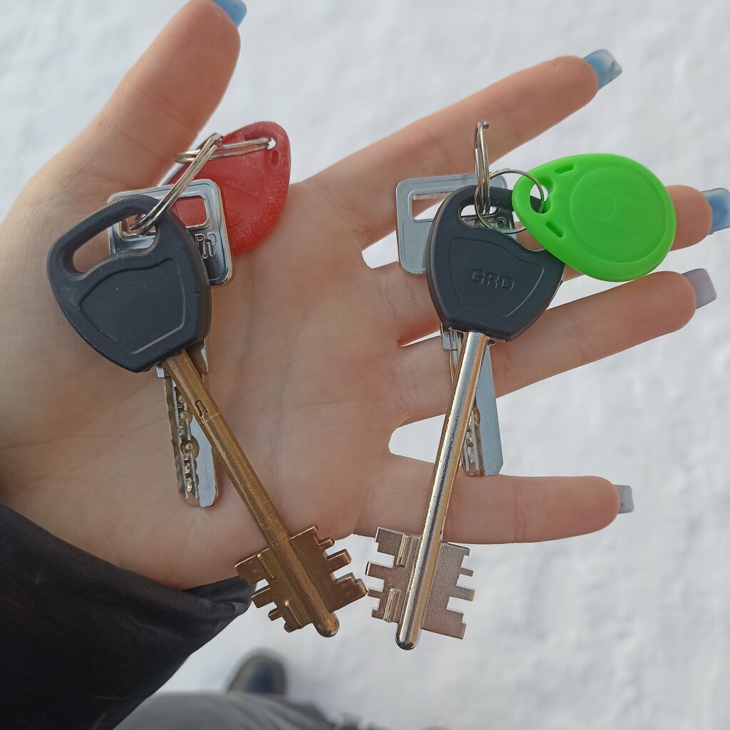 Ayakkabı tamiri Ремонт обуви и изготовление ключей, Nijni Tagil, foto