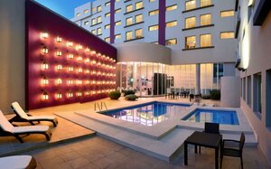 Hs Hotsson Smart León Centro Max (Guanajuato, León de los Aldama), otel  Leon'dan