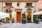 Tra le Due Torri e Piazza Santo Stefano Apartment (Via Santo Stefano No:12, Calderara di Reno), otel  Bologna'dan