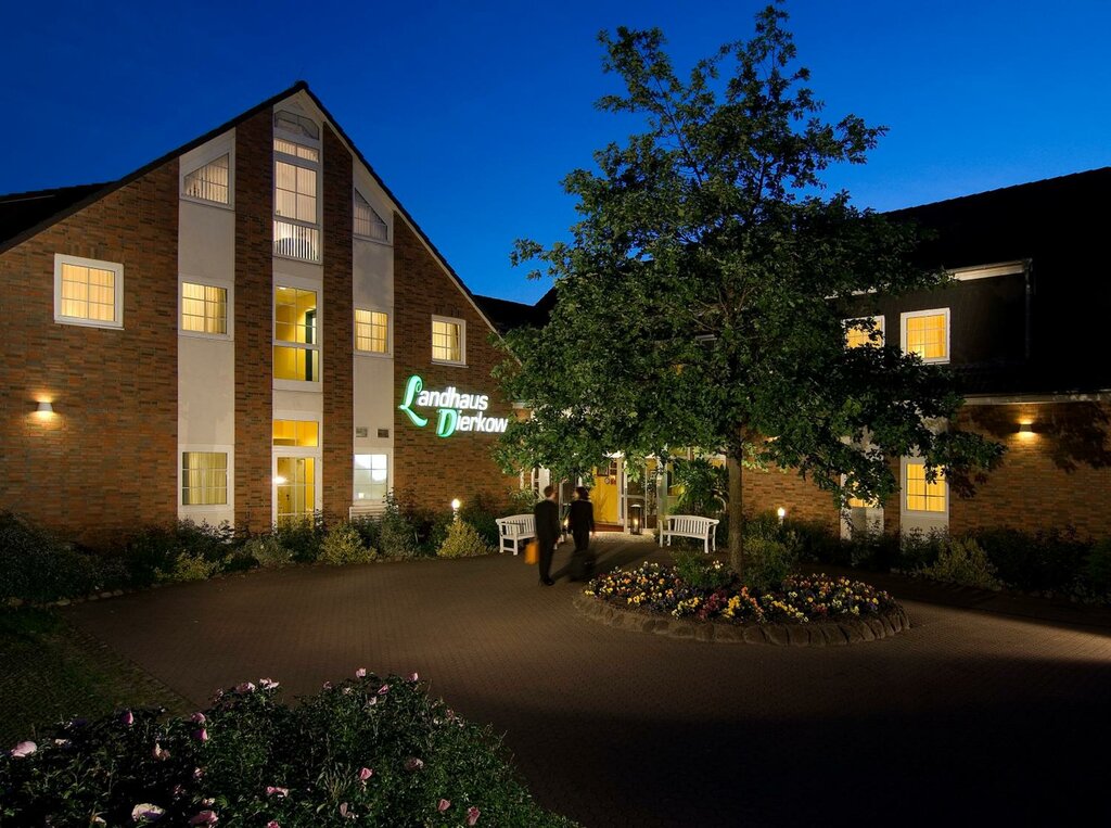 Otel Hotel Landhaus Dierkow, Rostok, foto