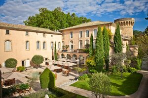 Chateau De Massillan (Provence-Alpes-Côte d'Azur, Vaucluse, Arrondissement d'Avignon, Uchaux), otel