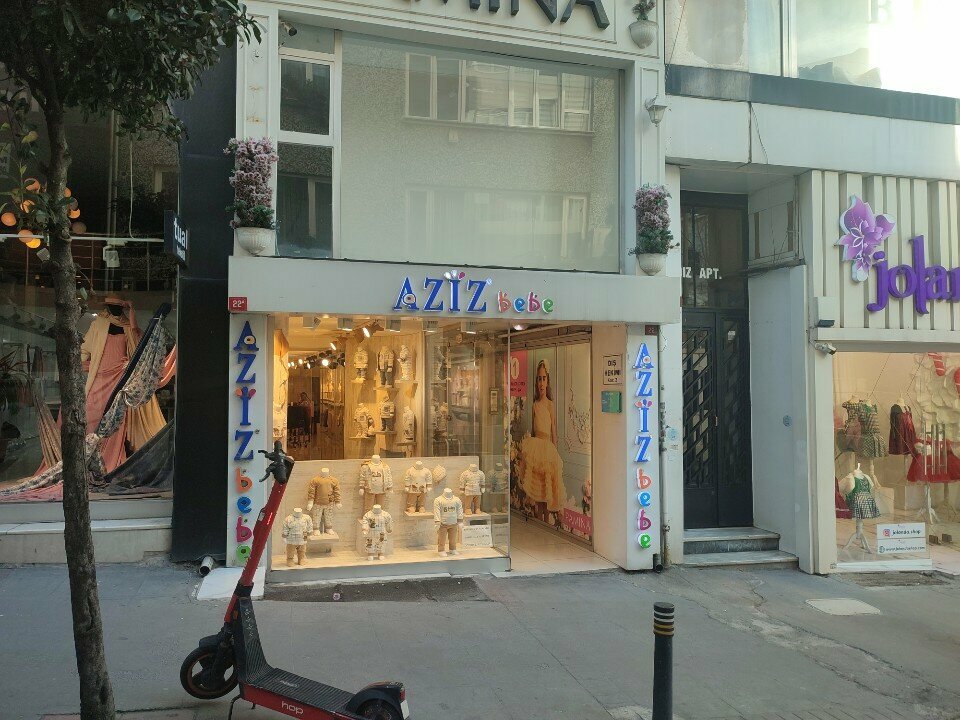 Çocuk giyim mağazaları Aziz Bebe, İstanbul, foto