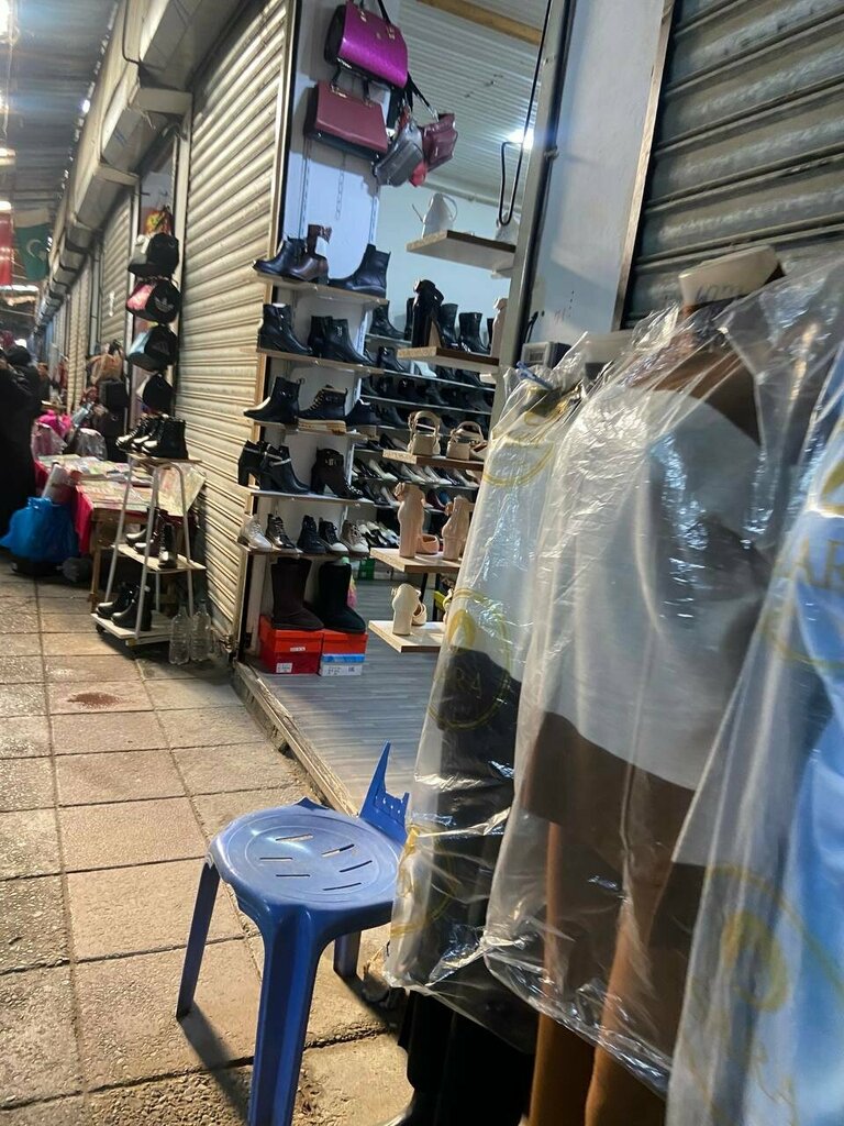 Ayakkabı mağazaları Qadın ayaqqabıları, Mingeçevir, foto