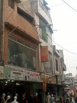 Ahmad Dulha Collection and Men's Boutique (Purana Qilla Road No:AA28, Shan Chan Chiragh, Old Fort), giyim pazarı  Rawalpindi'den