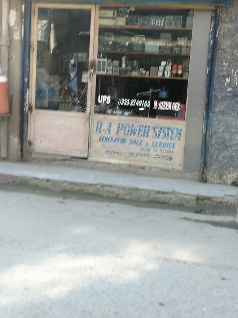 Otomobil yedek parçaları R. A Power Systems, Rawalpindi, foto