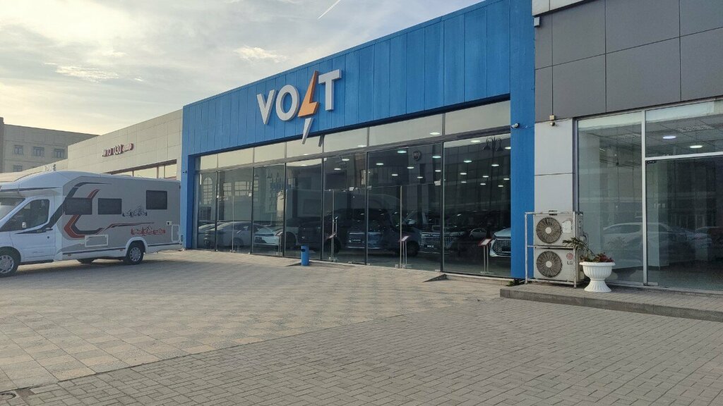 Otomobil satış galerileri Volt, Bakü, foto