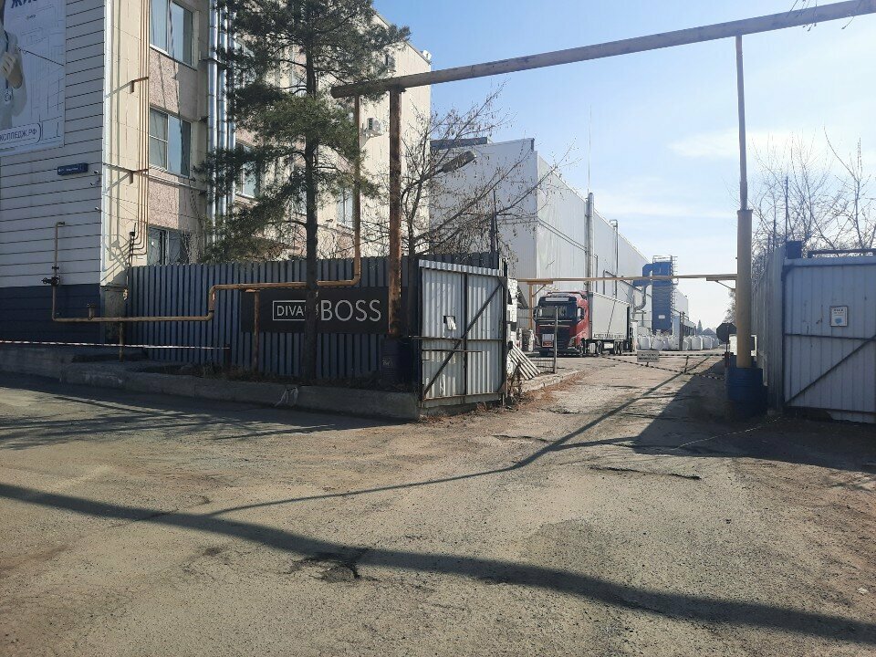 Mobilya fabrikaları Korol divanov, Çeliabinsk, foto