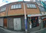 Grocery Store (Department of La Paz, Provincia Murillo, La Paz, San Antonio, Sector Guardia, Calle T, 13), market  La Paz'dan