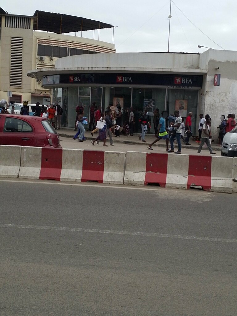 Banka Banco de Fomento Angola, Loanda, foto