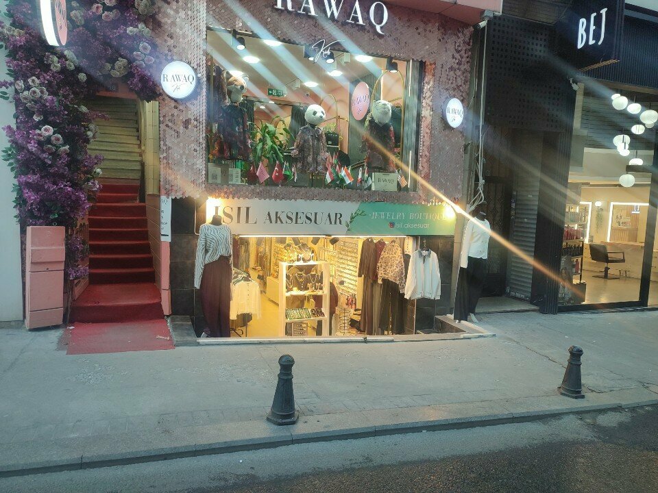 Bijuteriler Işıl Aksesuar, İstanbul, foto